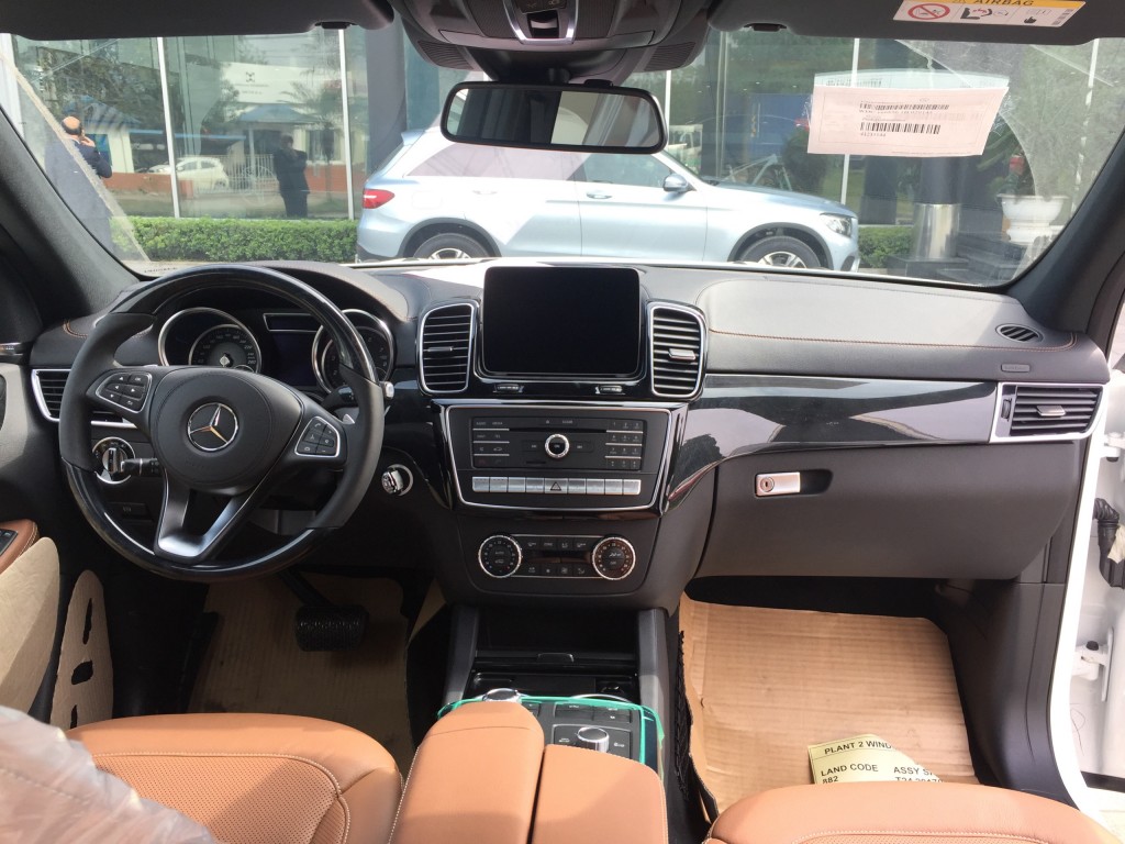 Mercedes-Benz GLS400 4MATIC - Mercedes-Benz Việt Nam